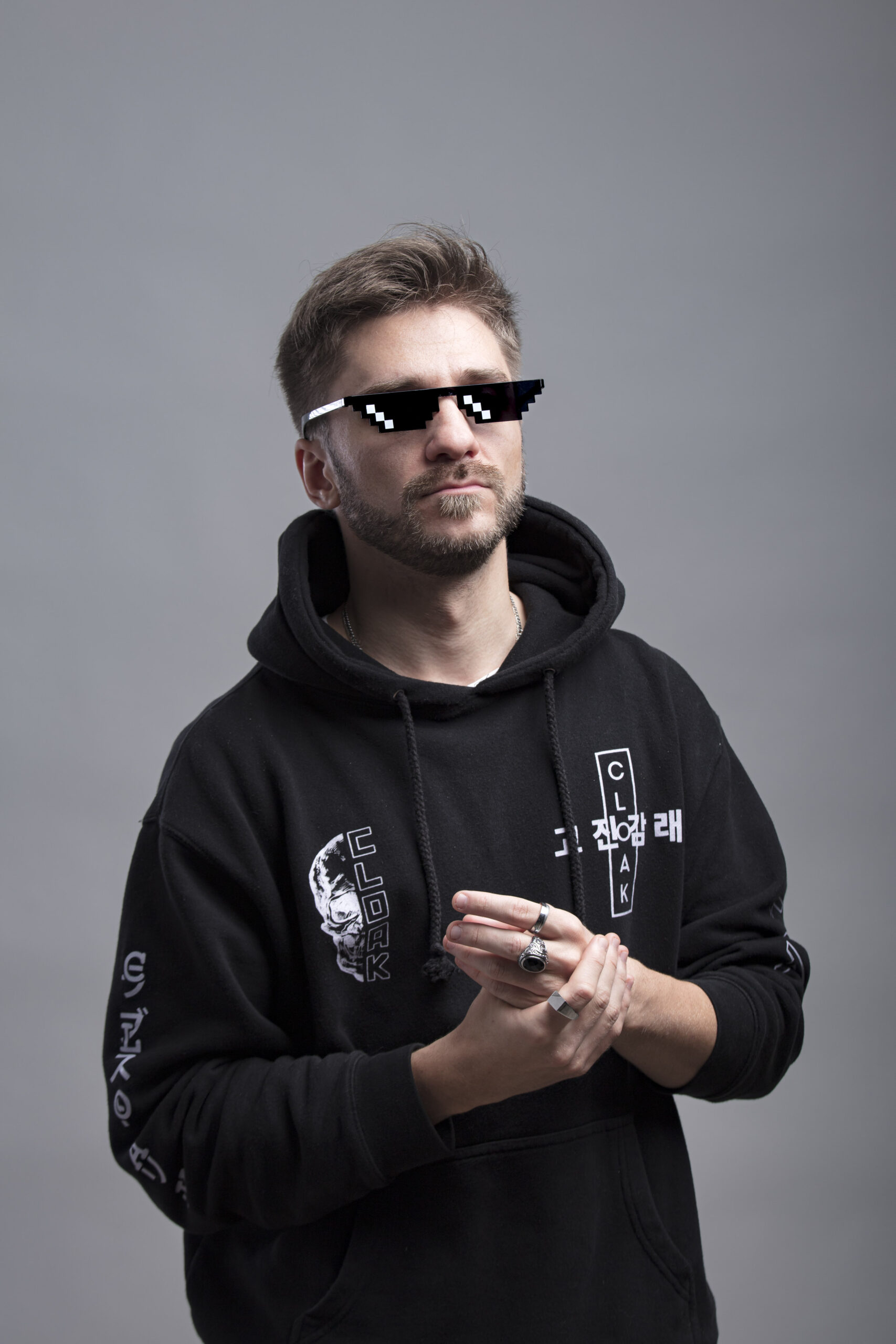 the gadget - Glitch Music